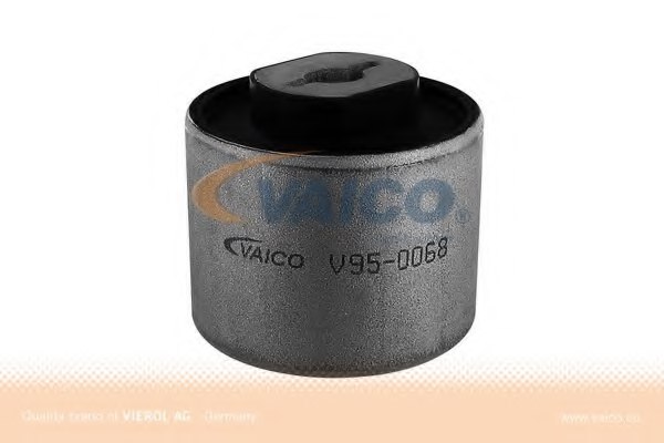 31277893,VOLVO 31277893 Control Arm-/Trailing Arm Bush for VOLVO