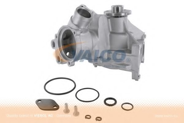 1042003201,Mercedes 1042003201 Water Pump for Mercedes